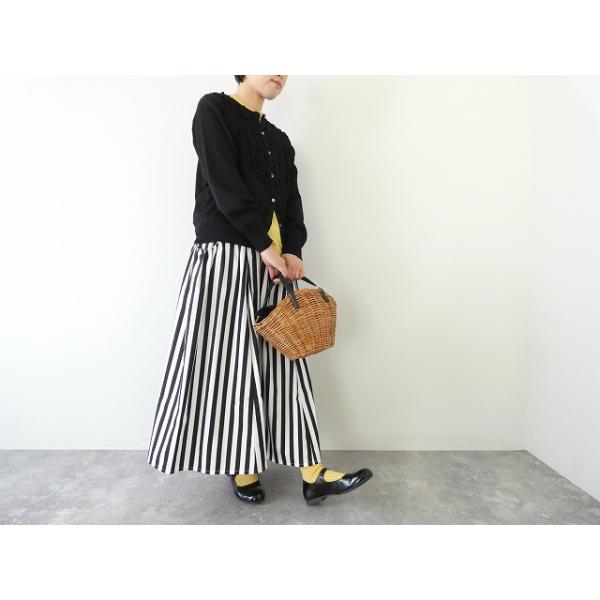 color(99)ブラックsizeF( 身幅 56cm 総丈 55cm )qualityリネン55％　コットン45％布帛部分　レーヨン100％モデル身長　162　cmメーカー希望小売価格　￥　12,800+税当店の商品は実在店舗でも同様に販...