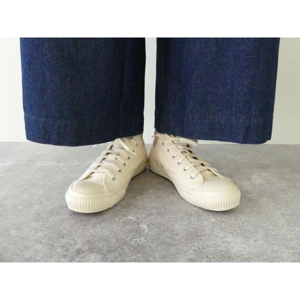 colorKINARI×OFF WHITEKINARI×GUMsize22( 22.5cm〜23.0cm※大きめのサイズ感となっております。 )23( 23.5cm〜24.0cm ※大きめのサイズ感となっております。 )24(  24.5c...