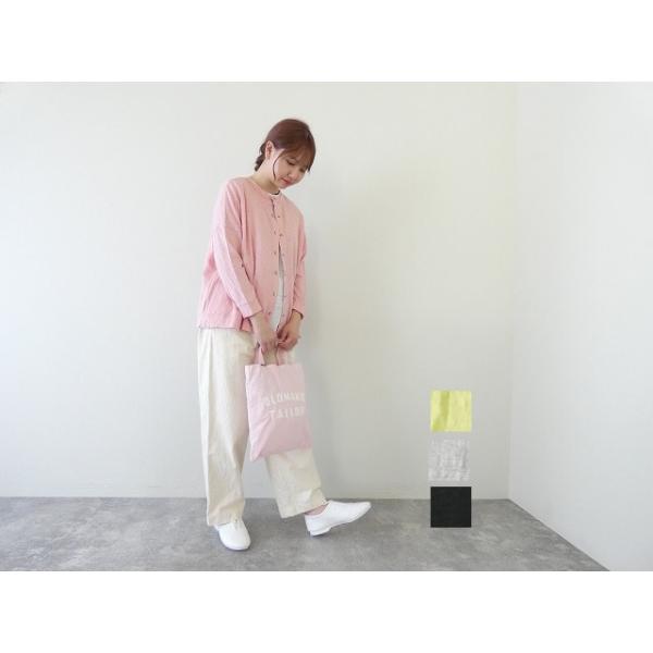 color(10)クロ(12)生成(22)イエロー(28)サクラsizeone size( 身幅 57cm 総丈 67cm )quality麻100％モデル身長　158　cmメーカー希望小売価格　￥　9,500+税当店の商品は実在店舗でも同...