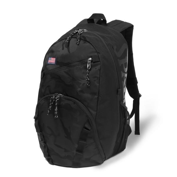 ●素材：ポリエステル●サイズ：W27×H49×D26cm●容量：35L●定番バックパックモデル「ハーフデイ」がリニューアルして登場●リップストップ素材を採用したことで従来のモデルより、耐久性が向上。●素材に芯材を追加したことで自立性をアップ...