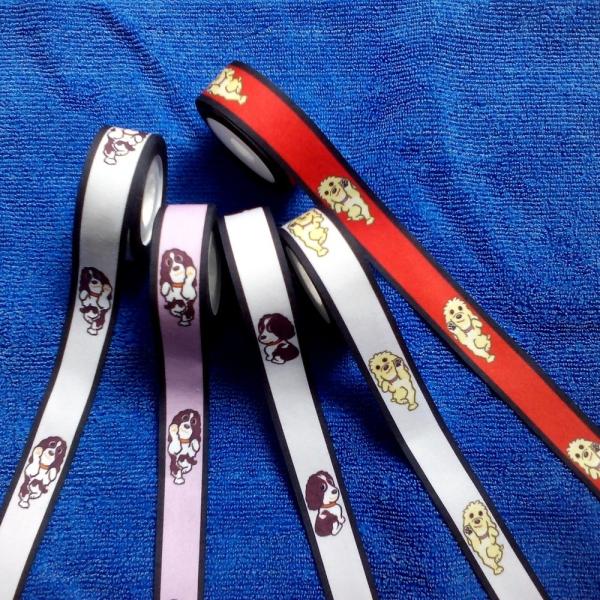 ・日本郵便クリックポスト発送につき送料無料。・22mm×1040mm/スパニエルプリントテープ１０ｍ・【犬絵／キャラクター/手芸/手作り/ソーイング副資材/プリント/生地/織テープ/犬柄/チロリアン風】