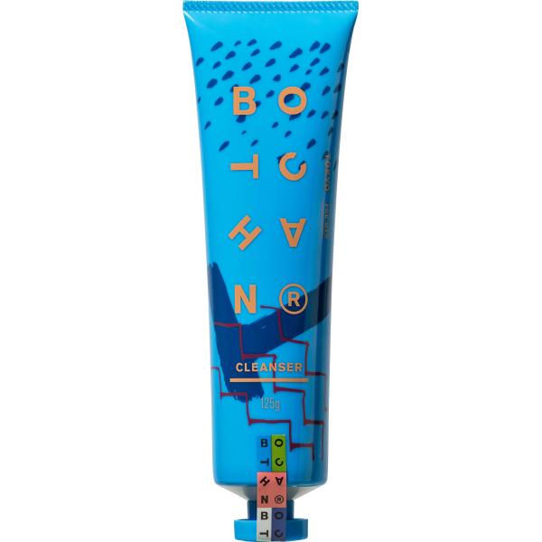 【商品概要】クリーミーな泡が肌をやさしく包み込み、優しく皮脂や汚れを取り去ってくれます。洗い上がりはさらさらしっとり、うるおいを残しつつ清浄な肌を保ちます。爽やかなシトラスフォレストの香り。天然由来成分88%、美容液成分17% *保湿剤とエ...