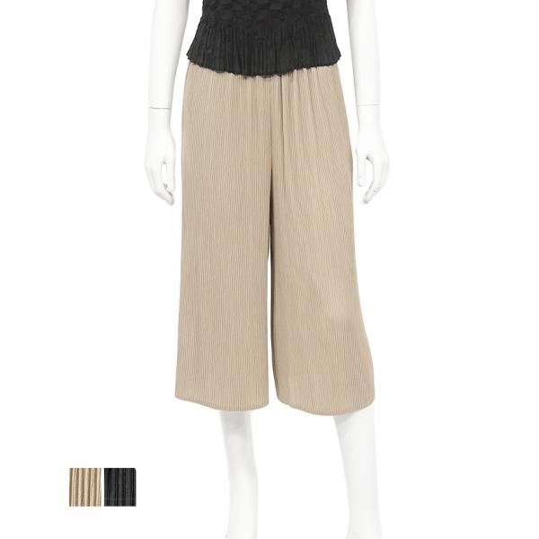 ・ゆったりシルエットのプリーツキュロット ひざ下の脚のラインが抜け感になって軽やかな印象に！・ウエスト部分はゴム仕様で着脱時も簡単楽々、ラフにはけて上品に纏える一着です・素足の時期でも品のある着こなしができます・シフォンジョーゼット生地仕様...