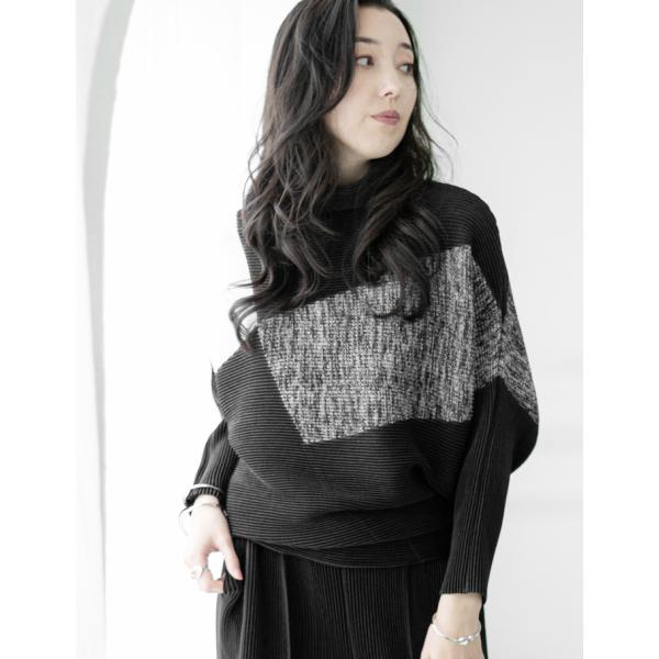 ・切替デザインが華やかさと遊び心をプラスした2wayチュニック 身体を優しく包み込むワイドシルエットがリラクシーな着心地・スポッとかぶれて、縦横斜めと全方位自在に伸縮するので、抜群の動作性があり着心地の良いアイテムです・切り替えデザイン・ブ...