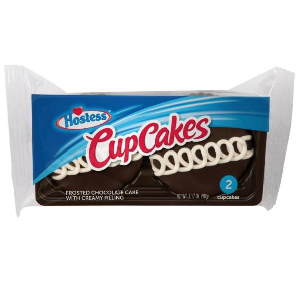 ホステス チョコレートカップケーキ 2個入り。 チョコレートケーキにチョコレートアイシングをかけ、中心にクリーミーなフィリングを入れたカップケーキです。 チョコレートの風味とやさしい甘さが楽しめます。 コーヒーやお好みのドリンクと合わせて楽...