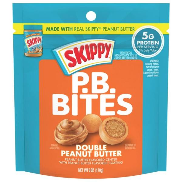 スキッピー PB バイツ ダブルピーナッツバター 170g ジッパー付きパウチ 1袋入り。 中も外もピーナッツバター風味のひと口サイズスナックで、外出先でも食べやすい手軽さが特長です。なめらかなスキッピー ピーナッツバターを使用し、甘さとコ...