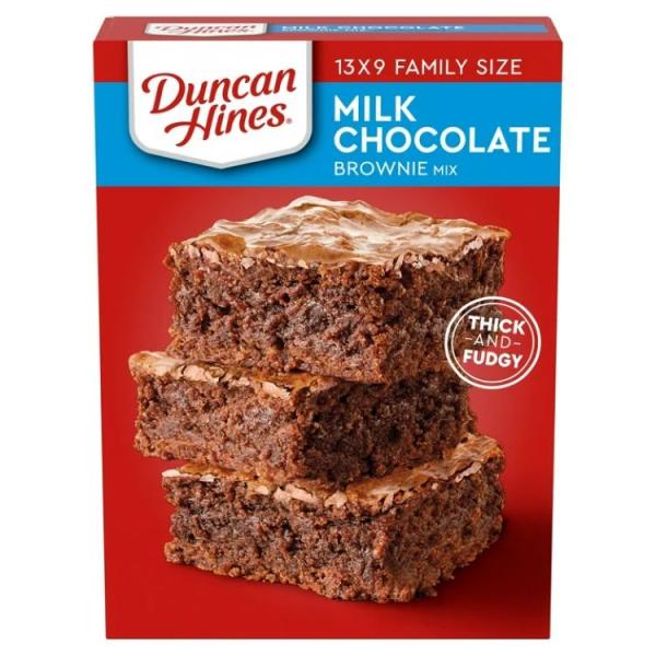 ミルクチョコレートのコクを楽しめる、しっとりファッジ食感のブラウニーミックスです。なめらかで混ぜやすい生地なので、初めてでも扱いやすく、安定した焼き上がりが期待できます。作り方は、水・卵・植物油を加えて混ぜ、型に流してオーブンで焼くだけ。シ...