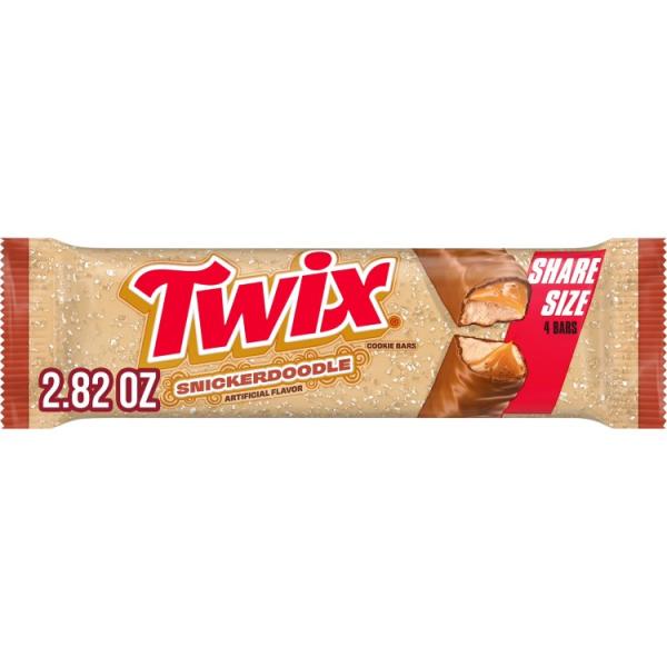 内容量80g（2.82オンス）のトゥイックス スニッカードゥードル クッキー チョコレート シェアサイズです。 クラシックなサクサククッキーに、スニッカードゥードル風味のキャラメルを重ね、ミルクチョコレートでコーティングしています。 2本入...