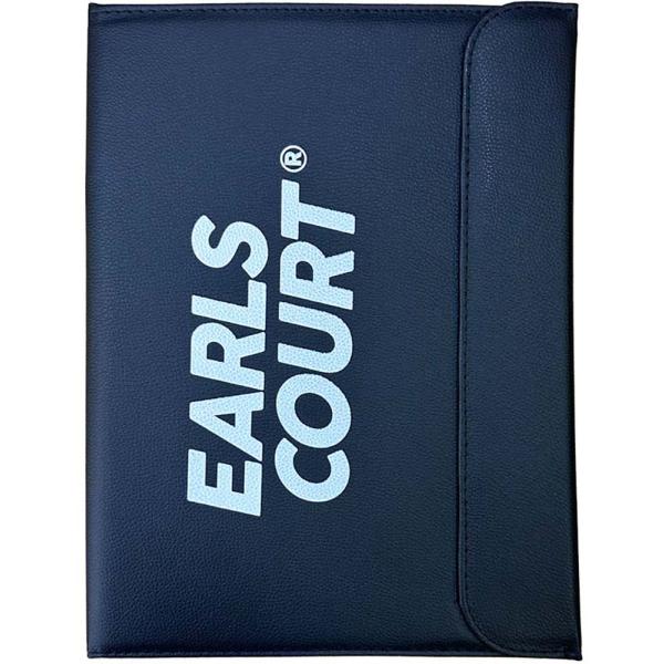 アールズコート EARLSCOURT サッカー作戦盤バインダー  ECA065　サッカー　A4サイズのバインダータイプの作戦盤。付属品に選手をイメージできるマグネット、本体に書き込めるペン、書いた線を消せるイレイザーが全てセット。