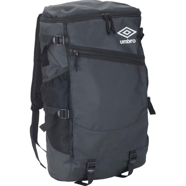 アンブロ umbro バックパック  UUAXJA02　サッカー　多収納バックパック。本体内部背面にはPCが入れられるポケット。正面・上部には小物収納ポケット付きで筆記用具等の収納に便利です。両サイドには、大き目のメッシュポケット。サイド・...
