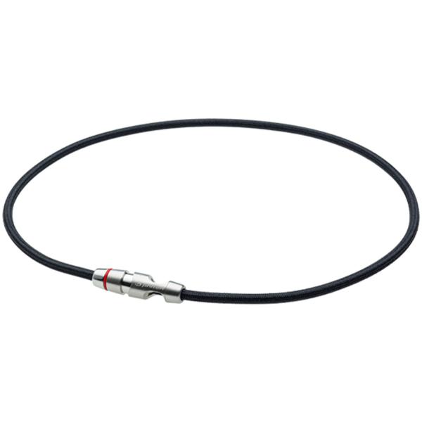 ファイテン Phiten RAKUWA ネックレス リーシュタイプ II TG880053　大胆なカットを施した印象的なトップデザイン。留め具部分はスムーズな着脱とガタつきの軽減を実現したトリプルピンを採用。紐部分にはサスティナブルなエコテ...