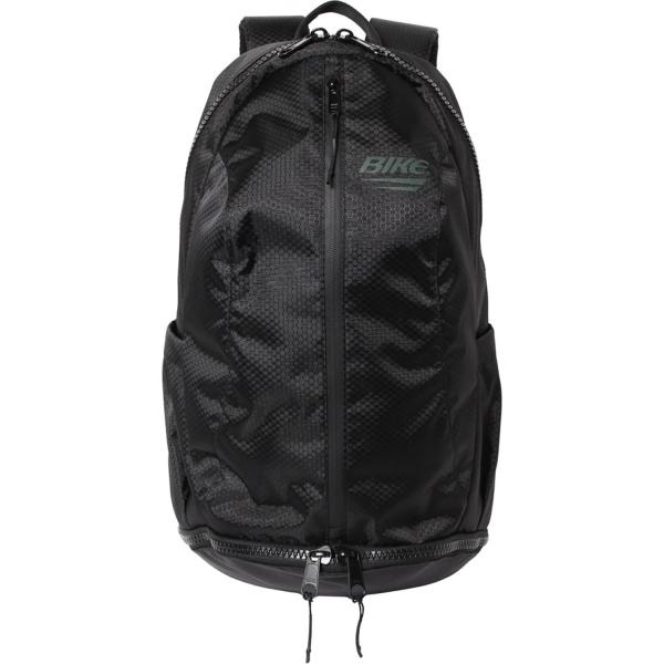 バイク BIKE バックパック  BK7545　バスケット　32L の大容量バックパック。ボール収納部分があったり、ドリンクボトルを収納できるサイドポケットがあったりと、大変使い勝手の良いバックパック。