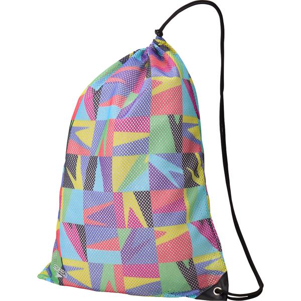 スピード Speedo NOVELTY MESH BAG SE22608　スイミング　プールやフィットネスシーンで重宝するメッシュバッグです。メッシュ素材なので濡れたままのトレーニンググッズを入れて持ち運びでき、そのまま干すことも可能。紐の...
