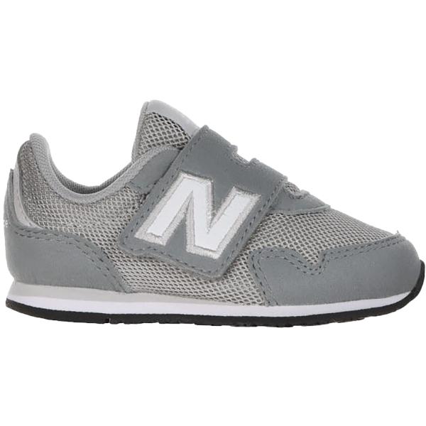 ニューバランス New Balance 323 IV323GRW　LIFESTYLE の人気シューズ[ 323 ]の INFANT モデルが新登場。 1970 年代のスリム&amp;ロープロファイルなランニングスタイルを、脱ぎ履きしやすいよ...