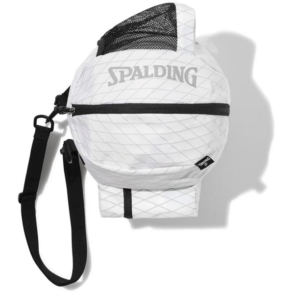 スポルディング SPALDING ボールバッグプロ シェル ホワイト 49-010WH 49010WH　バスケット　BALL BAG PRO から多層構造の軽量な生地を採用したニューモデルが登場。耐水性の高い生地を採用。ロゴにリフレクターを...