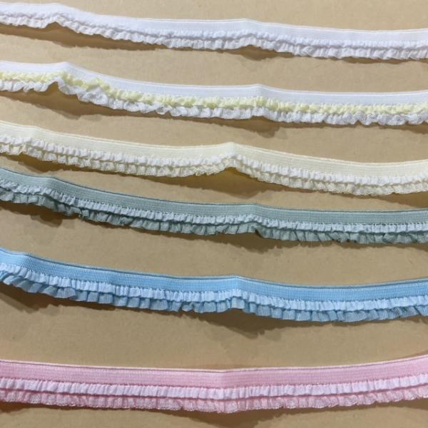 [ドール用手芸用品]二段フリルテープ/Z176サイズ：幅約1.2cm、長さ約90cm伸縮性：あり透け感：なし【注意事項】・什器等商品以外のものは付属致しません。・複数まとめてご購入いただきましても1つ分の長さにカットしたものをお届けします。...