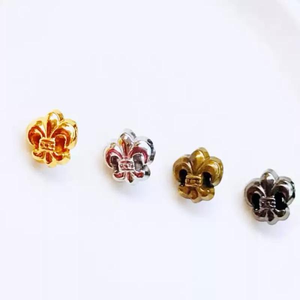 [ドール用手芸用品]メタルボタン・フルールドリス(5mm/5個)詳しい詳細が気になる方はショップまで☆※モニター環境や端末、照明などにより画像と商品の色の見え方が異なる場合がございます。色味違いによる返品交換は承ることが出来ません。※こちら...