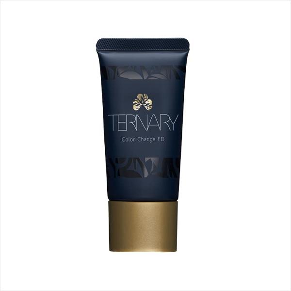 ・肌色  ・自分の肌色に変化するファンデーションです。・みずみずしいテクスチャーでムラなく綺麗なお肌に導きます・洗顔で簡単に落とせるのでお肌に負担をかけたくない方に。・白いクリームが自分の肌の色に変化。クリームの中には色成分を含んだカプセル...