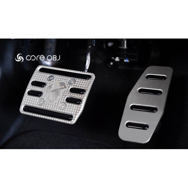 Accel &amp; Brake Pedal Anti Slip Decalの1セット(10PCS)です。こちらは、アバルト純正アクセル&amp;ブレーキペダルに簡単に貼り付けられるポッティングデカールです。弾性力があり衝撃等を吸収する効...