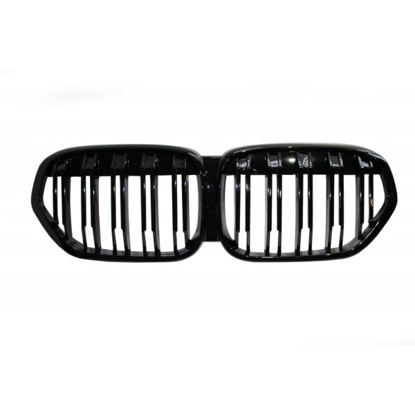 ＢＭＷ のフロントグリルの１セット(2pcs)です。 適合車種は、・BMW F48 LCI（X1/'19-）です。 本体カラーは、M Parformanceを彷彿させるオールグロスブラックメタリックになります。 こちらは、ABS樹脂の材質で...