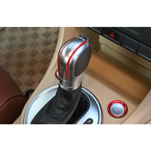 VW DSG レザーシフトノブ/トップ部:マックロームのタイプです。 本体カラーは、1.レッドライン(CO-DSG-R02)　2.ブルーライン(CO-DSG-B02)の2タイプです。Golf GTI TCRに装着されているシフトノブと同じデ...