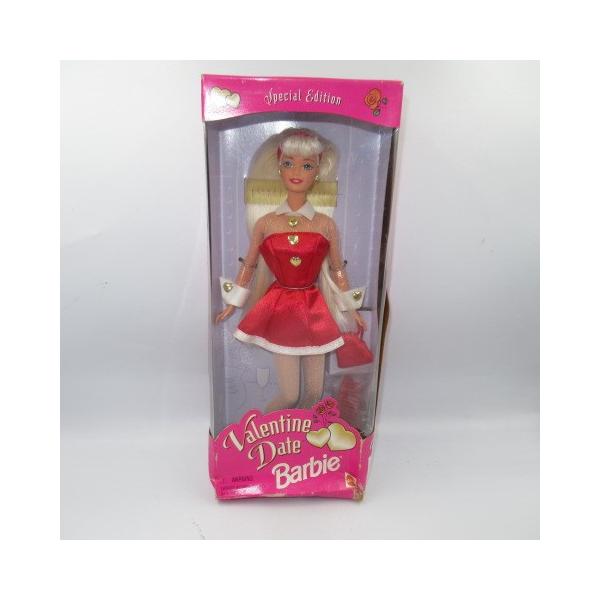 ＜商品説明＞【メーカー名】　【サイズ】大きさ約28センチです。【商品説明】90年代の可愛いバレンタインバービーです★コスチュームも可愛いです！！箱にはだいぶ傷みがあります。画像でご確認ください。未開封ですが箱には傷みや汚れがあります！※こち...