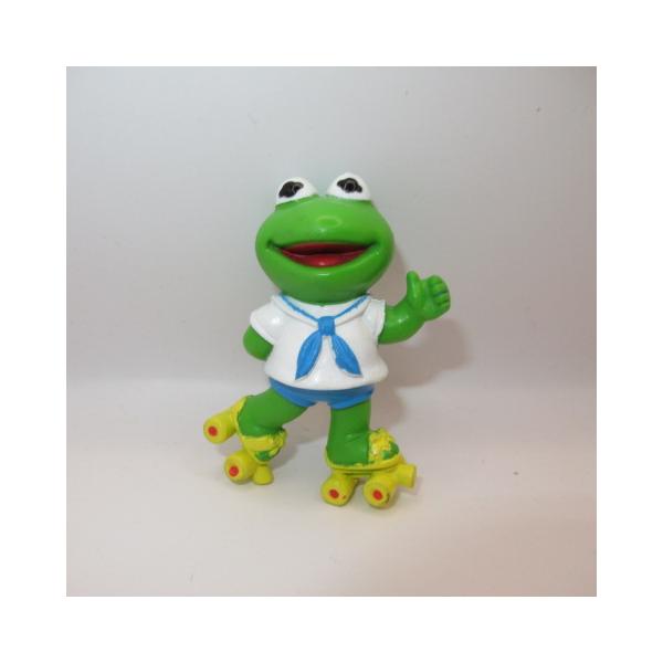 ＜商品説明＞【サイズ】　約７センチ【商品説明】1986年製のカーミットのPVCです★可愛いです！中古になりますので多少の傷みや汚れがあります。※こちらの商品は海外での買いつけ商品になっております。ビンテージ商品ですので、汚れ等がある場合がご...