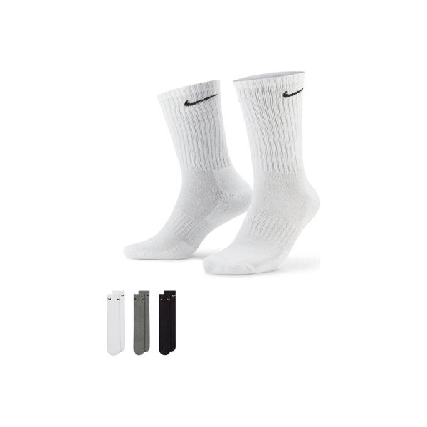 優れた快適性とサポート力ナイキ エブリデイ クッション クルー トレーニングソックス（3足）でワークアウトをパワーアップ厚手のテリー素材のソールでトレーニングでの快適性が向上摩擦に強い糸をインソールに使用してスリップを防止・速乾性に優れた素...