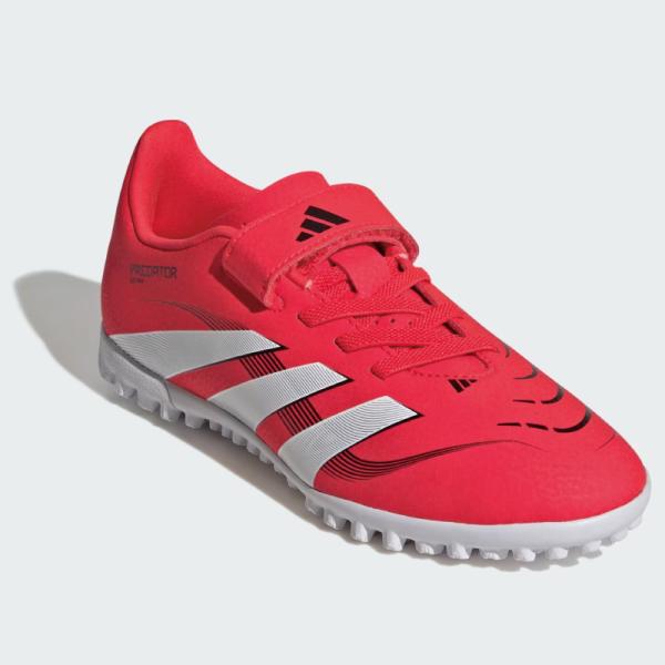 ゴールを奪うために開発されたジュニア用のアディダス プレデター CLUBを履いて、点を取りにいこう。面ファスナーストラップとシューレースが足をホールドする、合成アッパーにソフトなテキスタイルのライニングを合わせたシューズが、快適な履き心地を...