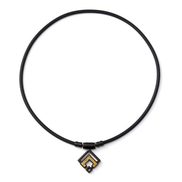 コラントッテ人気上位のTAO ネックレスα ARANから、人気漫画「北斗の拳」とコラボレーションした限定モデルが登場！トップとジョイントの金属部には耐蝕性の高いステンレスを採用し、七宝部には樹脂を用いて美しいコントラストを演出しています。J...