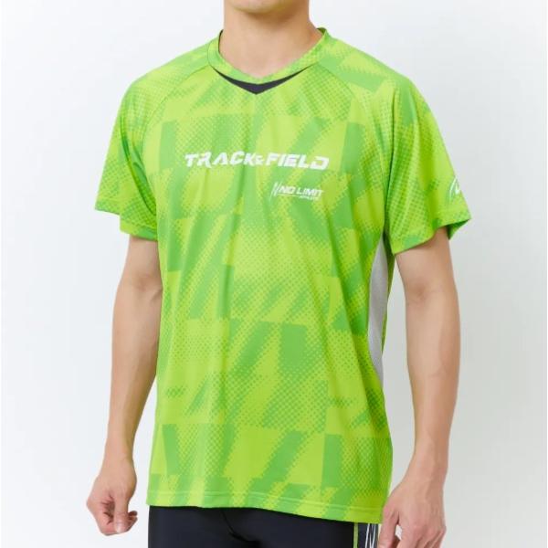 エアーダクト機能で通気性にこだわった衣服内環境コントロールウエア身頃・袖部分には、肌側が点接触素材でドライな着心地の吸汗速乾性素材を採用。通気性と吸汗速乾性を追求した、部活動・練習などアクティブなシーンにおすすめの機能性ウエア。脇下部分に縫...