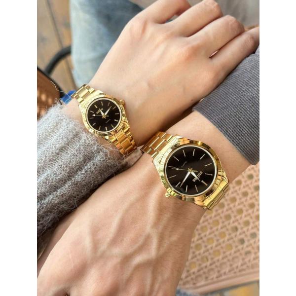 ストラップ素材 : ステンレス鋼表示タイプ : ポインター要素 : カップルスタイル : カジュアル着用時期 : デイリー時計の形状 : ラウンド文字盤カラー : ブラックタイプ : 腕時計素材 : ステンレス鋼ケース素材 : チタン合金電...