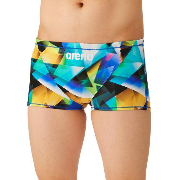 環境に配慮したリサイクルポリエステル素材「タフスキンT2E」を使用したTOUGHSUITシリーズ。Personalizeテーマ柄、個性を表現したカラフルな幾何学柄で、光を感じさせるプリントは未来の栄光や勝利をイメージした練習水着です。前当に...