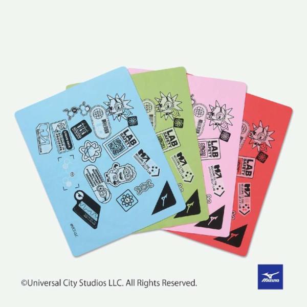 【ミニオン】Science シリーズデザイン。拭いて絞って何度も使える吸水タオル。濡れた肌や髪を軽くポンポンたたくようにするだけですばやく吸水。■素材本体:PVAスポンジ。中芯:ポリエステル。■特徴仕様サイズ:34x44cm。【注意事項】セ...