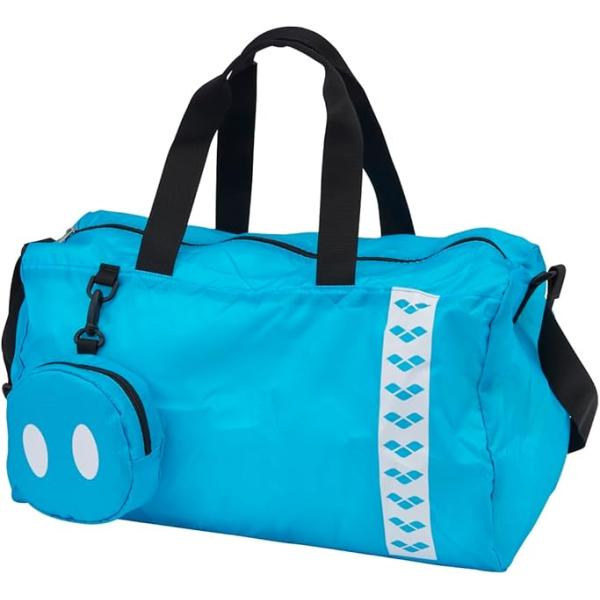 プールサイドでも使用しやすいはっ水素材を使用したポケッタブルのボストンバッグ。持ち運びやすいポケッタブル仕様なのに、たっぷり収納できる容量。荷物の重さや使用用途によって使い分けできる手持ちボストンタイプと持ち運びが便利な肩掛けショルダータイ...