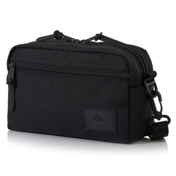 パデッドショルダーポーチM（PADDED SHOULDER POUCH M）は電子機器や貴重品を収納するのに最適なポーチです。【カラー】コーデュラバリスティックブラックライト【機能】■全面パッドがつき中身を保護■ジッパー付フロントポケット■...