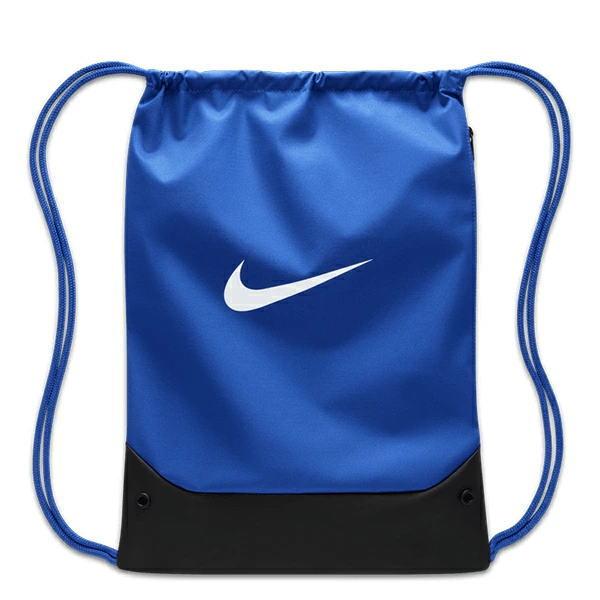 汎用性の高い、スポーツジムサックです。通学やクラブ活動、スポーツジム用とあらゆるシーンに便利なアイテム。スポーツシーンはもちろん普段使いでもおすすめ。ショルダーストラップが上部の開け口を閉めるためのドローコードとして機能。底部が補強されてお...