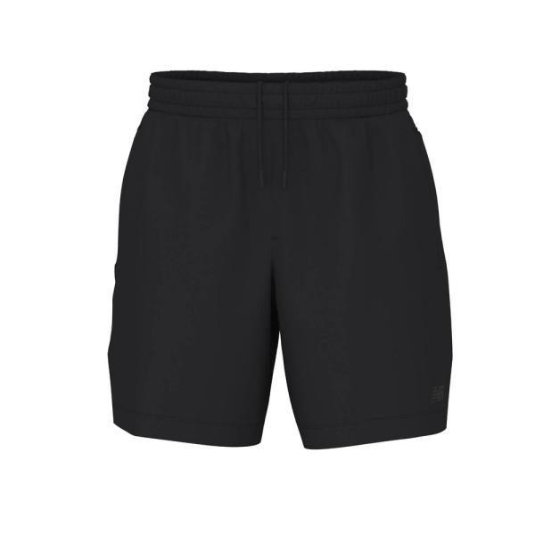 小さめNBロゴのシンプルなデザインのショートパンツ。無地ベースのベーシックカラーでスポーツにも普段着にも。ストレッチ、吸汗速乾で快適な履き心地。【アスレチックスストレッチウーブンショーツ7インチ】4方向ストレッチで伸縮性に優れたストレッチウ...