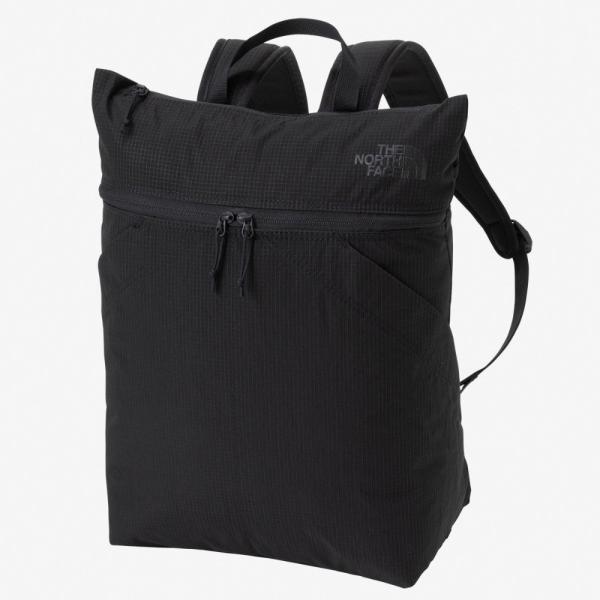 荷室スペースを最大限活用できる、伝統意匠に着想を得たバックパック・日本の伝統的な建築様式の合掌造りから着想を得た「Rafter（ラフター）」コレクション・バックパックを前に抱えたときにアクセスしやすいファスナー付きトップポケット・軽量性と耐...