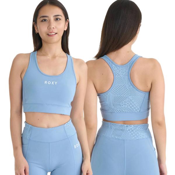 背中の透かし編みレースが目を引く、機能性とデザイン性を兼ね備えたROXYのブラトップ。ムレを軽減しながらスタイリッシュな印象を演出し、トレーニングやランニング、ヨガなど幅広いアクティブシーンで活躍します。肩まわりを動かしやすいレーサーバック...