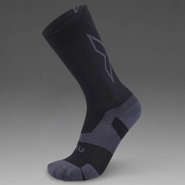 解剖学的に考えられ設計された、足底筋膜とアーチを高度にサポートするベクター ウルトラライトクルーソックスは、独自のX-LOCKサポートシステムを活用して足を固定し、マメ等の不快要素を軽減して、これまでにない快適なランニングをサポートします。...