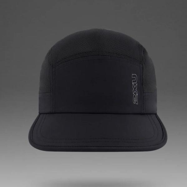 軽量で速乾性に優れたメッシュ素材を使用したライトスピードキャップは、スポーツアクティビティのみならず移動中も涼しくドライな状態を保ってくれる夏場には最適なキャップです。■カラー：BLK/SRF■サイズ：ワンサイズ（後部のバンドでサイズ調節可...