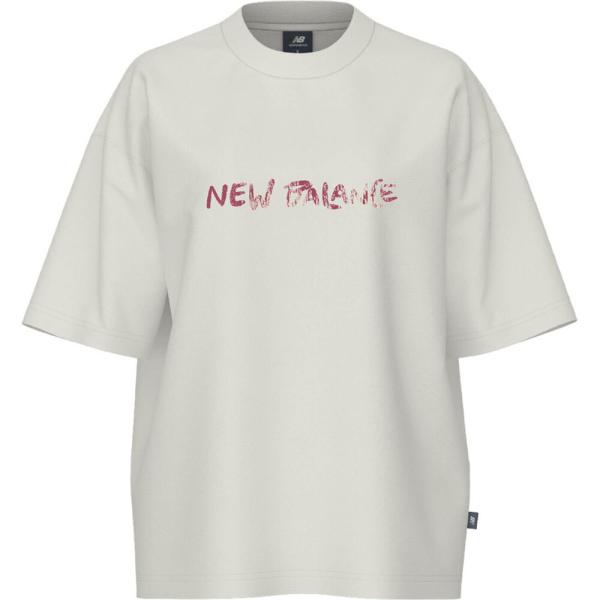 【ビジブリーラブドオーバーサイズTシャツ】オーセンティックでクラシックなスポーツインスパイアの新たな文字デザインをプリントしたオーバーサイズTシャツ。やわらかで肌触りの良い160gのコットンジャージを、ゆったりとしたボリューム感のオーバーサ...