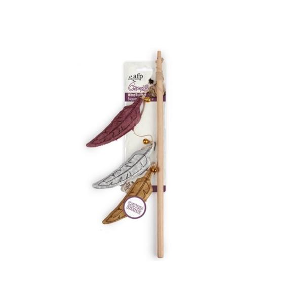 耐性のある紙を特殊加工し、ソフトな肌触りに仕上げた、素朴で温かみのある猫用のおもちゃ。さわるとカシャカシャと音がします。西洋のまたたびと言われるキャットニッをしみ込ませてあるのでネコちゃん大興奮！■サイズ：スティック長さ 約350mm【材質...