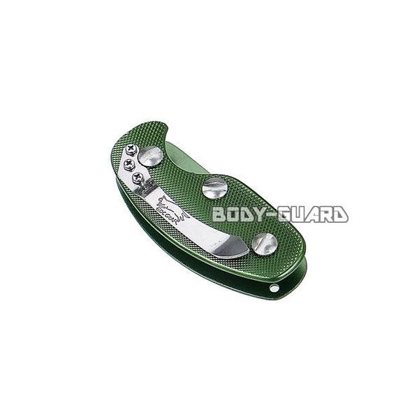 ■　商品説明最大5本の鍵をまとめて収納できるコンパクトなキー収納ツールです。ポケットやベルトなどに引っ掛けて手軽に持ち歩けるクリップ付きで、必要な鍵は回すだけで簡単に使用できます。■　サイズ縦：約3cm　横：約7.5cm　高さ：約1.5cm...