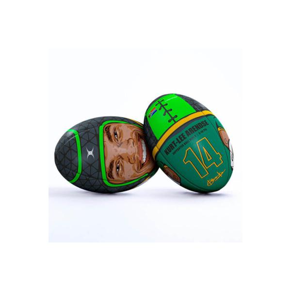 南アフリカ代表選手・サポーターボール●サイズ：5号球※発送時、ボールに空気は入っておりません。☆空気を入れての発送も可能です。ご希望の場合は備考欄に記入お願いします。