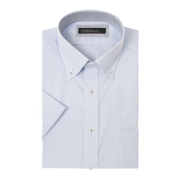 最旬なアイテム【超形態安定】半袖ワイシャツ登場！！アイロンいらずの超形態安定加工に吸水速乾機能、抗菌防臭・制菌機能をプラス。夏場に最適な多機能ワイシャツです。毎日の洗い替えが必要な暑い夏に、洗って干すだけですぐに着る事ができ、汗を素早く吸収...