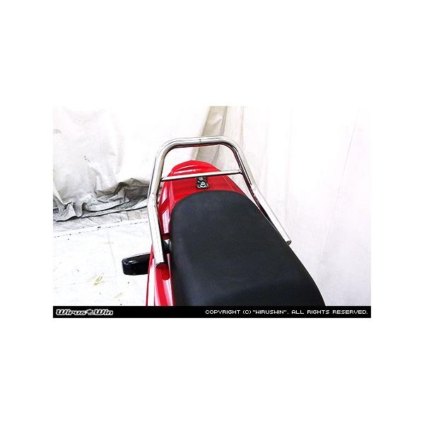 CBF125【 PCJ71・PCJ72 】用 グラブバーです。安心して安全にタンデム走行ができる機能面を重視した商品です。急発進時、横揺れ時、ブレーキング時の転落を防止し、子供から大人までしっかりとタンデムを快適にサポートしてくれます。バフ...