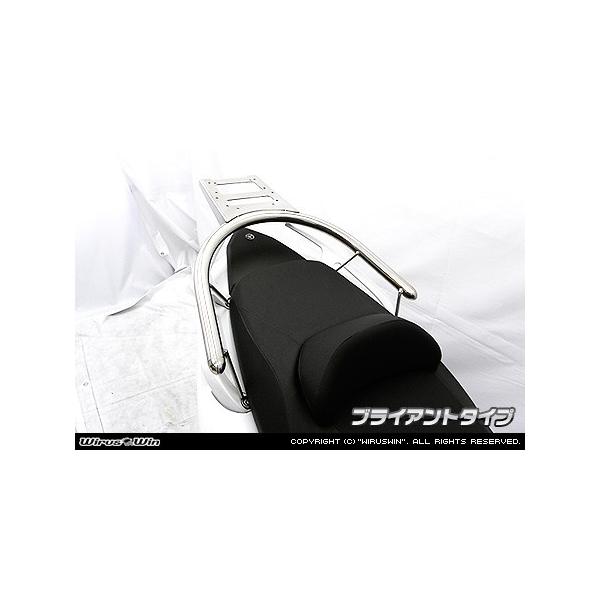 TMAX530用 リアボックス用ベースブラケット付きタンデムバーです。※TMAX530【 SJ12J型・SJ091型・SJ092型】、TMAX【 SJ08J型 】に装着できます。COOCASE、GIVI社等のリアボックスを装着するためのリア...