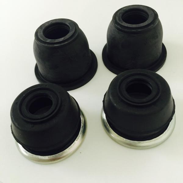 〇純正同等品質！日本製のダストブーツSETです！車検に！予備に！この機会に是非ご利用ください！〇サイズ・タイロッドエンドブーツ大径32、小径13.5、高さ26.5　＊カシメタイプです・ロアボールジョイントブーツ大径38.8、小径16、高さ3...